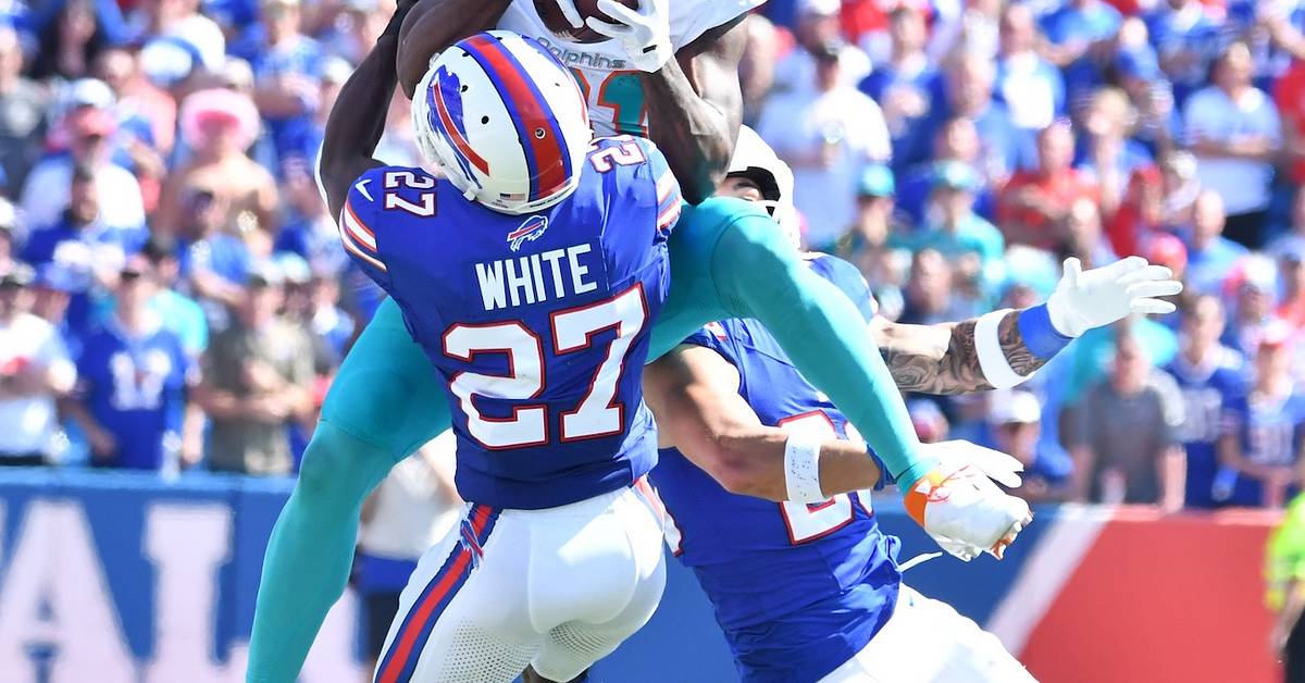 Bills’ Tre’Davious White Had Heartbreaking Reaction After Suffering ...