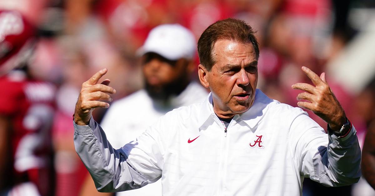 Notebook: Nick Saban Picks Up 200th Win at Alabama - Sports Illustrated ...