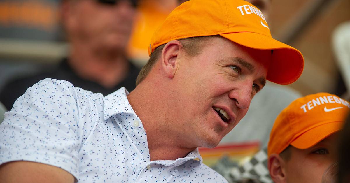 Tennessee Great Peyton Manning Thinks Vols Can Beat Alabama With ...