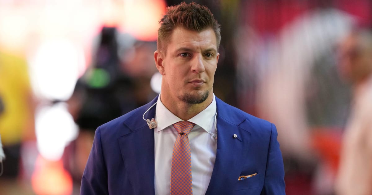 Rob Gronkowski Joins Bowl Game in Groundbreaking Naming Rights Deal ...
