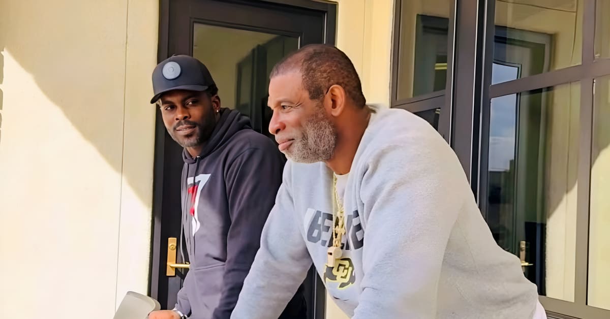 Michael Vick visits Deion Sanders at Colorado - Sports Illustrated ...