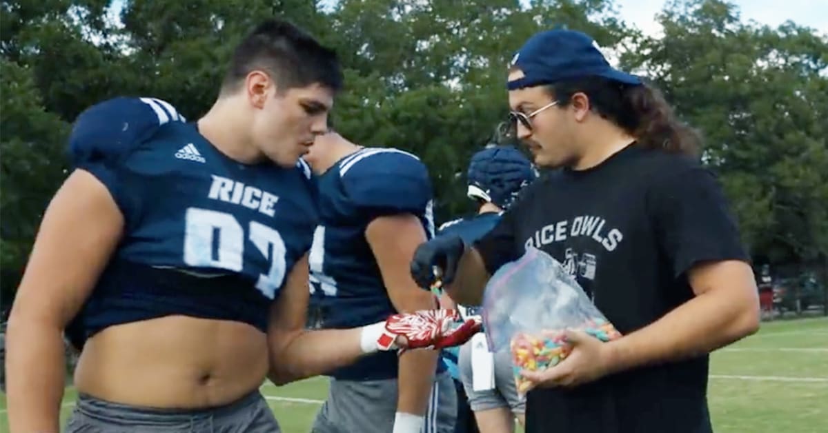 Rice Keeps Football Players Fueled, One Gummy Worm at a Time - Sports ...