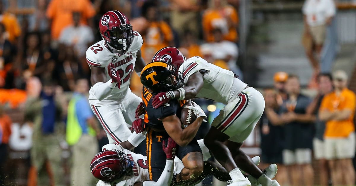 Clayton White, Staff Monitoring High Snap Counts For South Carolina ...