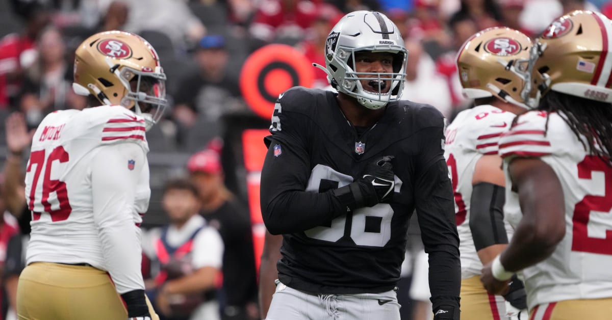 Defensive End Isaac Rochell Had Perfect ‘Bad Timing’ Tweet After Being ...