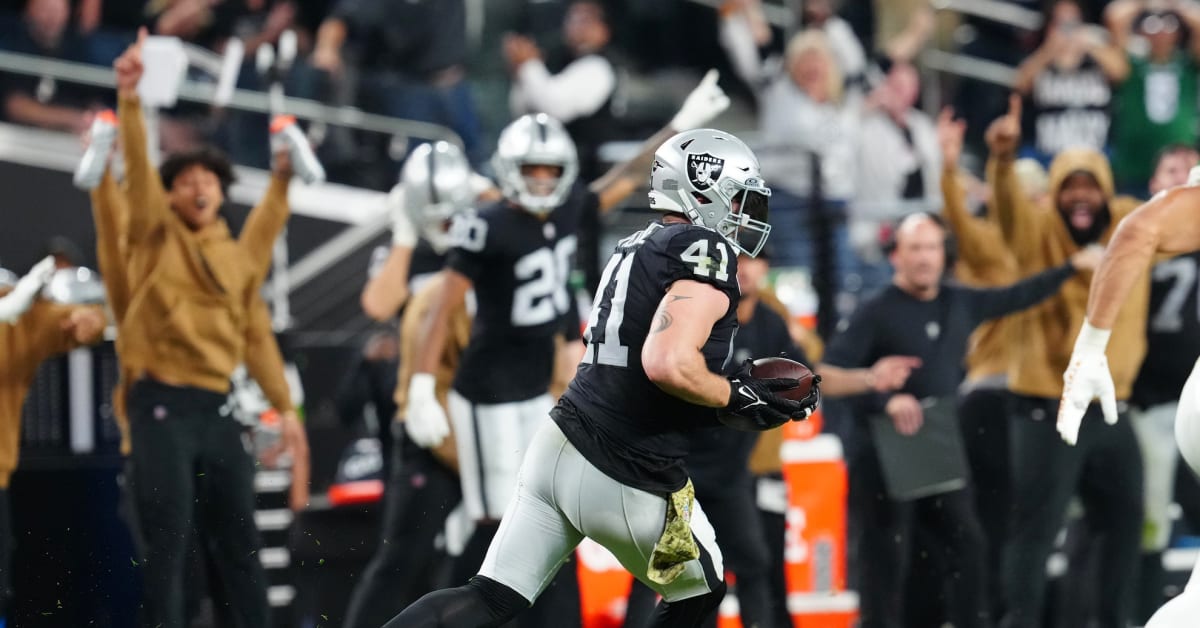 Las Vegas Raiders Robert Spillane named AFC Defensive Player of the ...