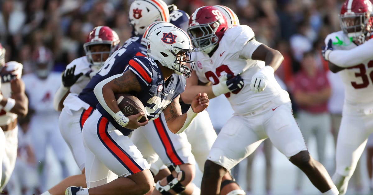 Jarquez Hunter moves up the all-time Auburn rushing list, other notes ...