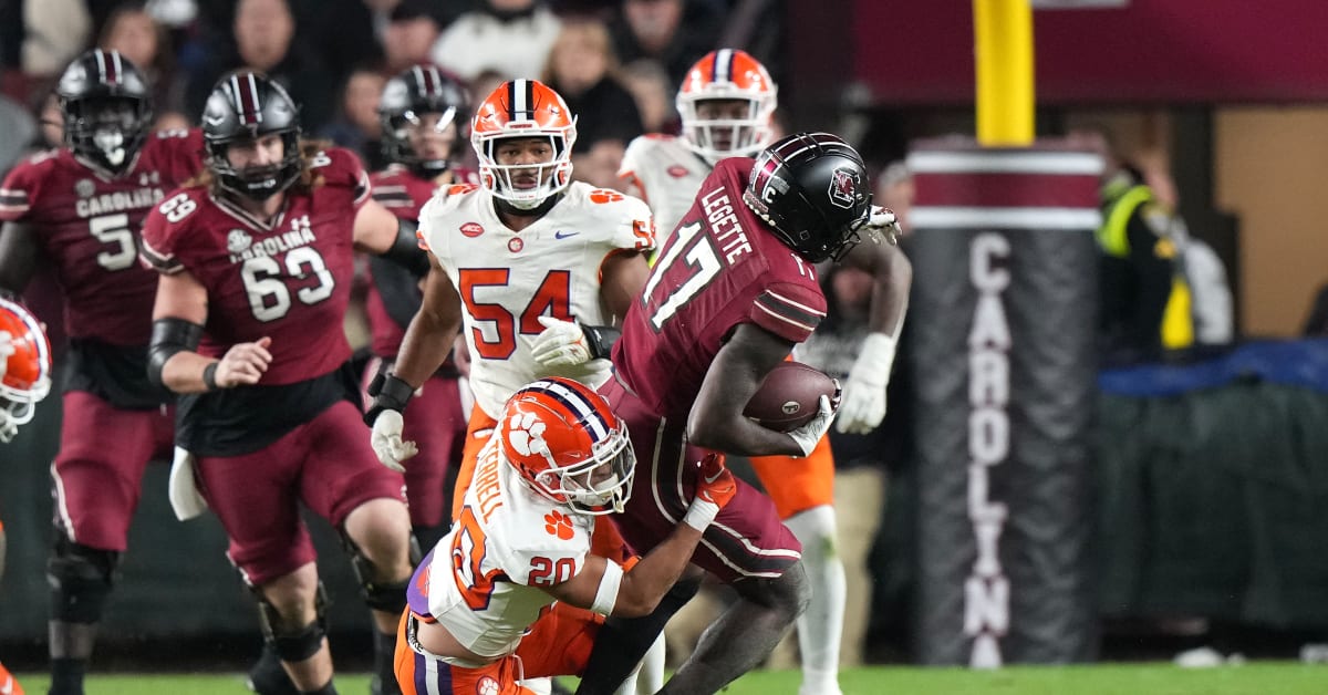Spencer Rattler, Gamecock Offense Sputters Against Clemson Tigers - Sports Illustrated South ...
