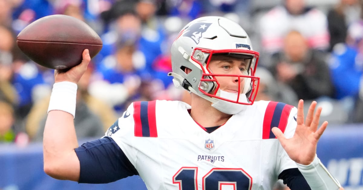 NFL Fans Crushed Mac Jones After He Threw Another Awful Interception ...