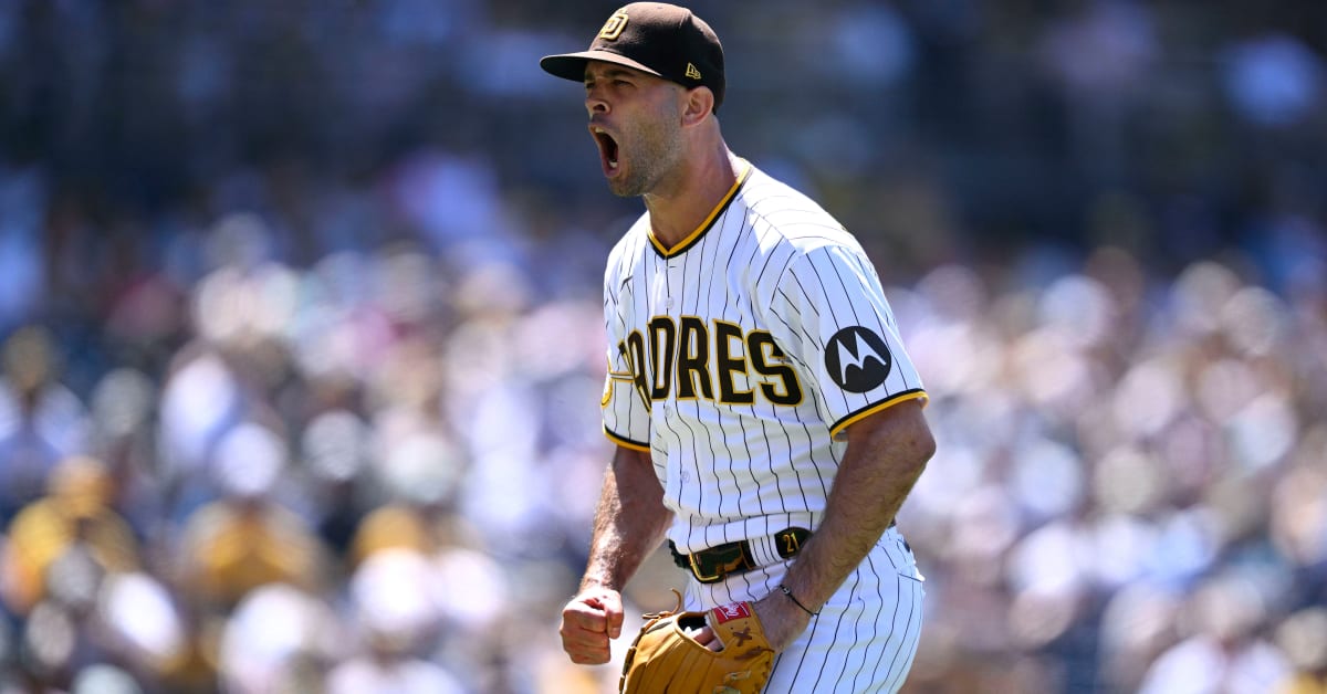 Former San Diego Padres Pitcher Nick Martinez Inks Contract With ...