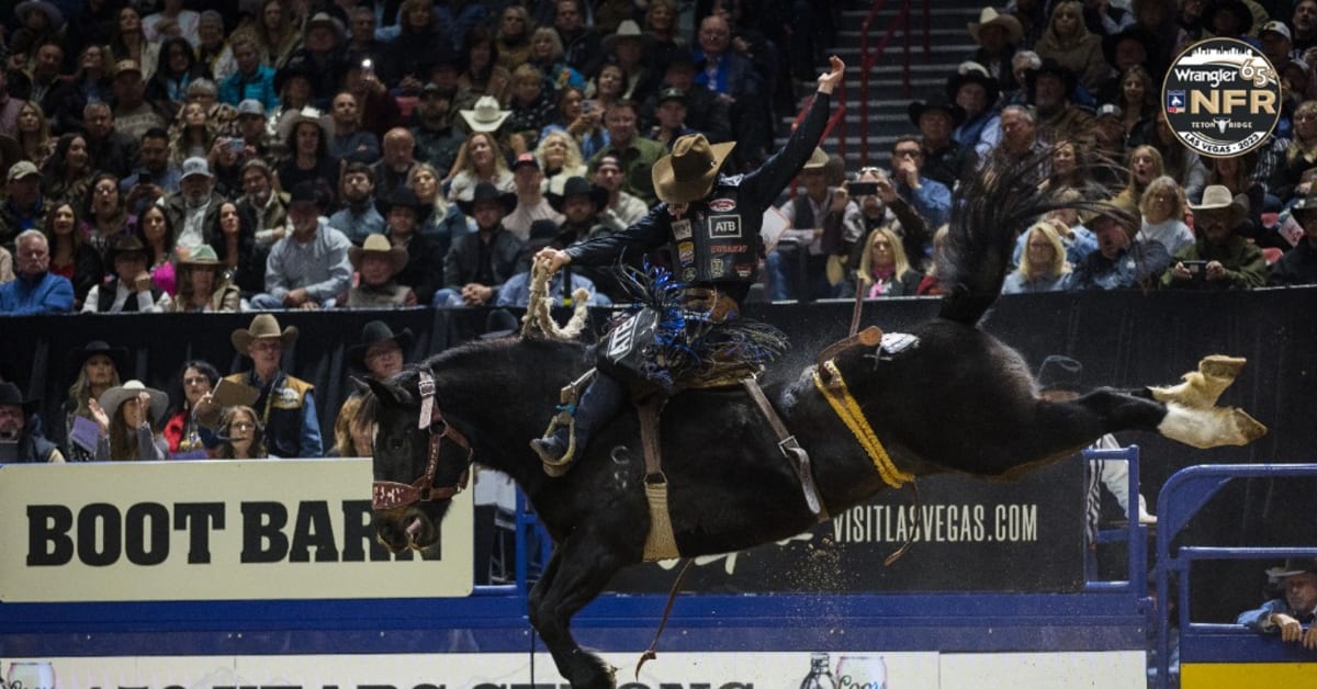 Trio of NFR Vets Share Round 8 Win in Saddle Bronc - Sports Illustrated ...