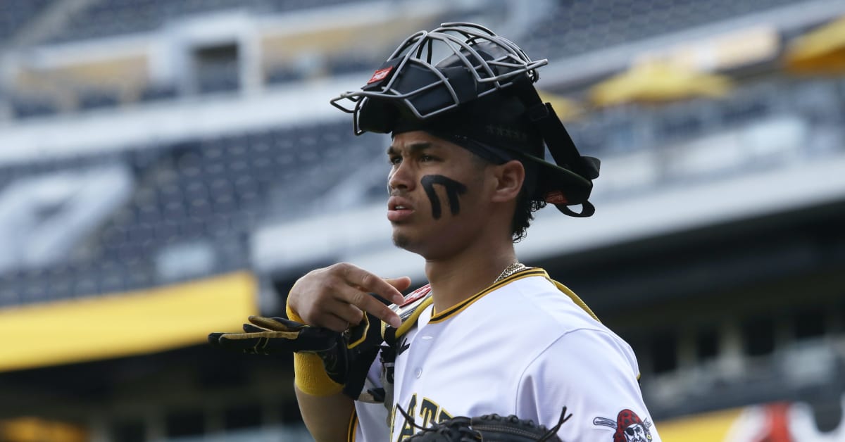 Pittsburgh Pirates’ Endy Rodriguez Suffers Major Injury in Winter Ball ...
