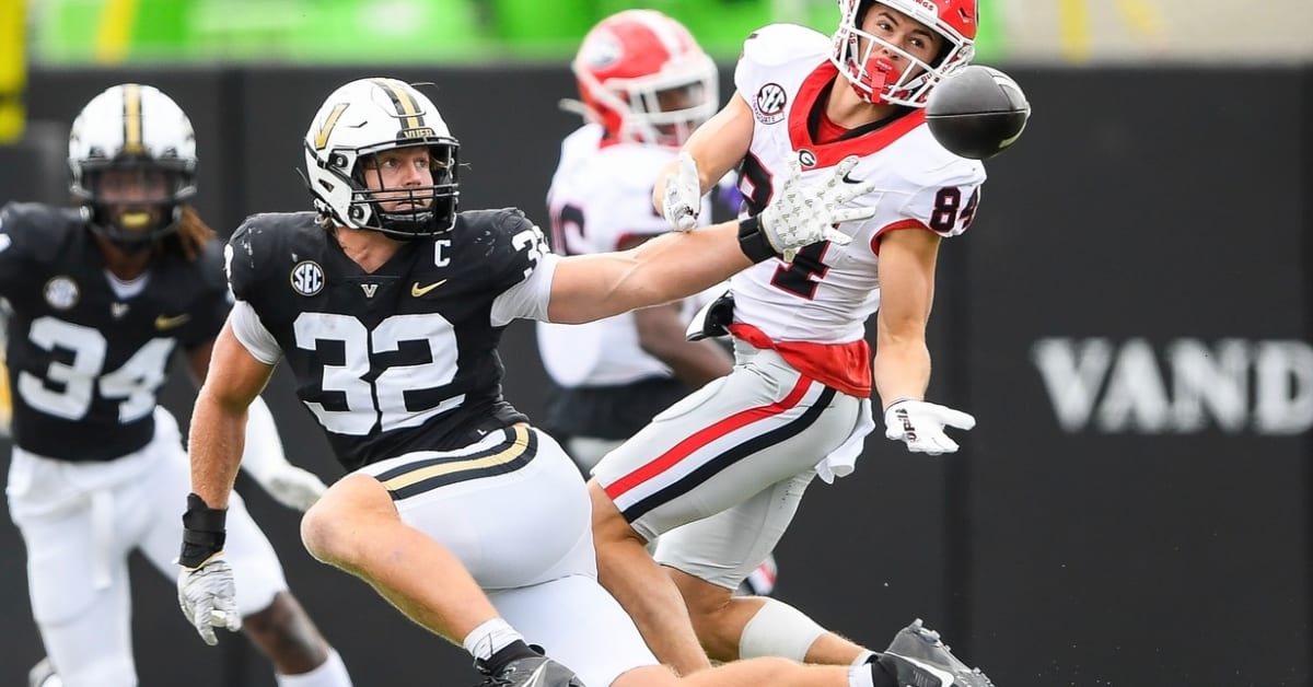 Former Vanderbilt LB Barr Makes It Official He's UW-Bound - Sports ...