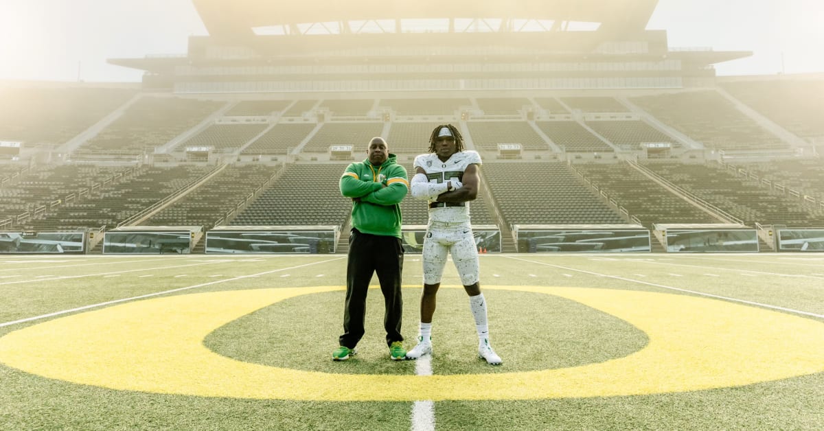 Oregon Recruiting: Northwest Missouri State RB Jay Harris Commits to Oregon Ducks - Sports ...