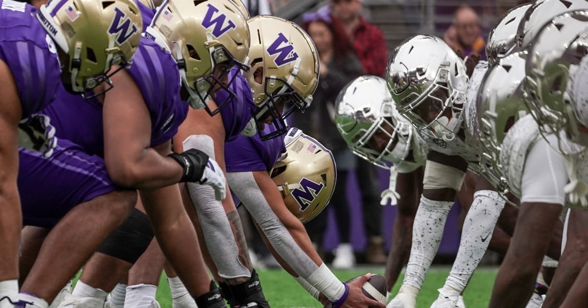 Husky Offensive Line Receives Moore Award As Nation's Best - Sports ...
