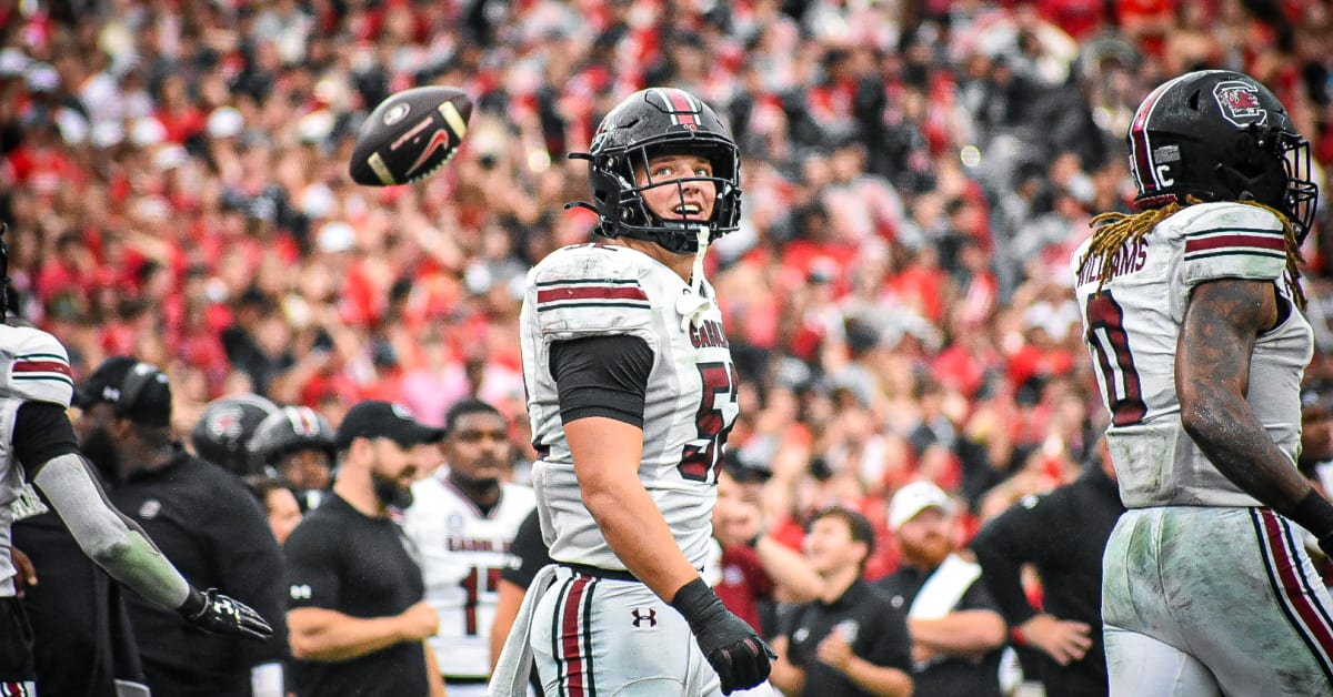 South Carolina Football Transfer Stone Blanton Commits To Mississippi ...