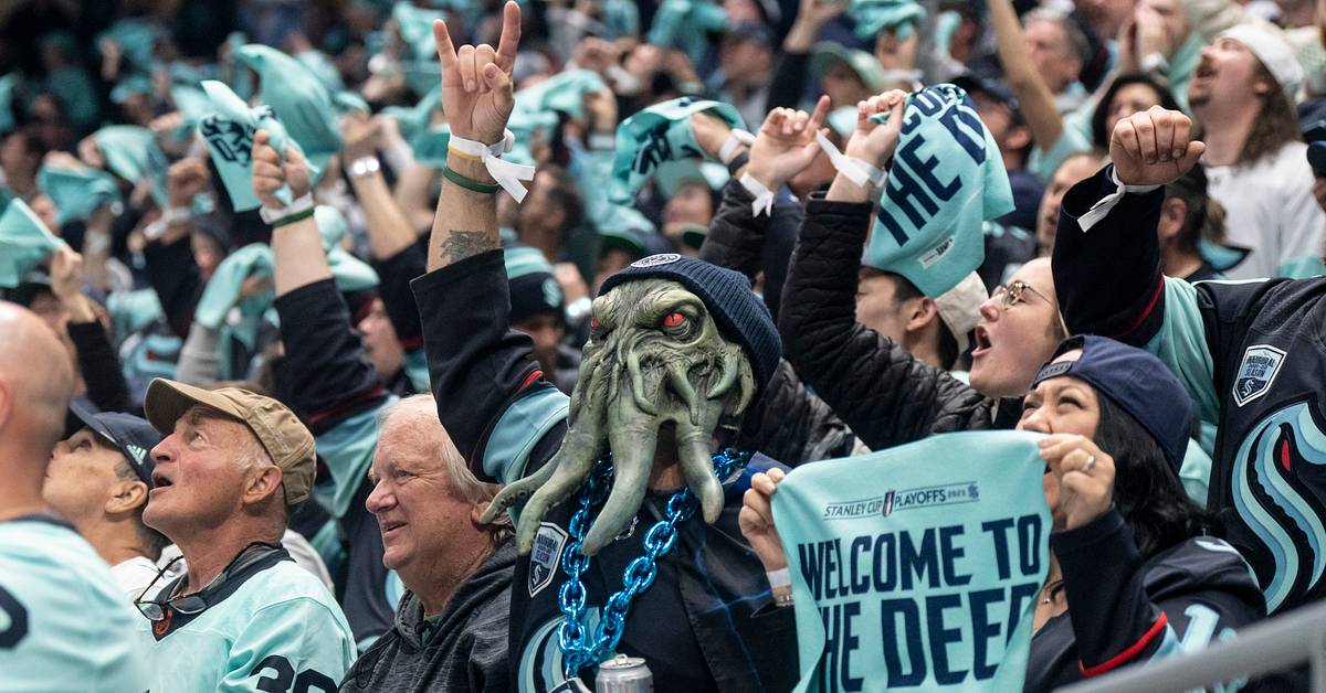 With the Winter Classic in Town, Seattle’s First Hockey Bar Is ...