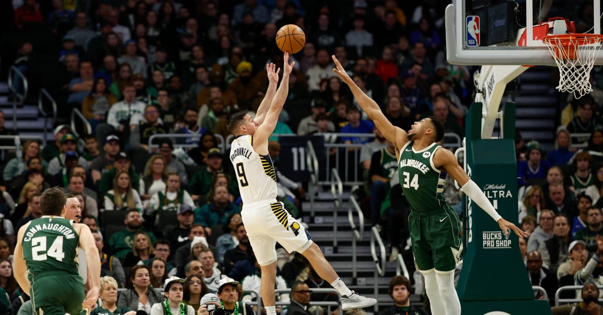 Indiana Pacers bench, led by T.J. McConnell and Bennedict Mathurin ...