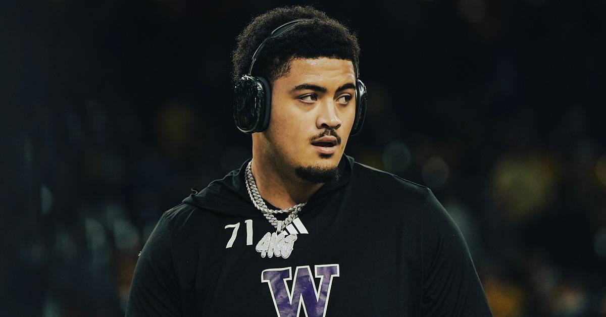 Kalepo Joins the Husky Rush to Transfer Portal - Sports Illustrated ...