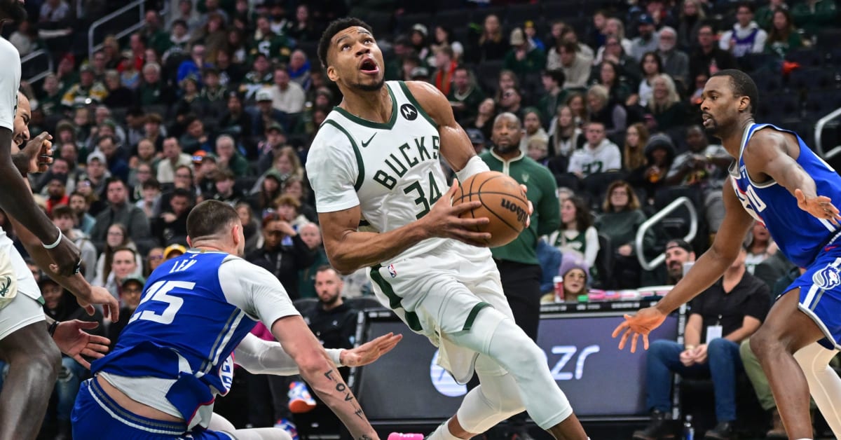 Giannis Antetokounmpo shrugged off a shoulder injury to help the Bucks ...
