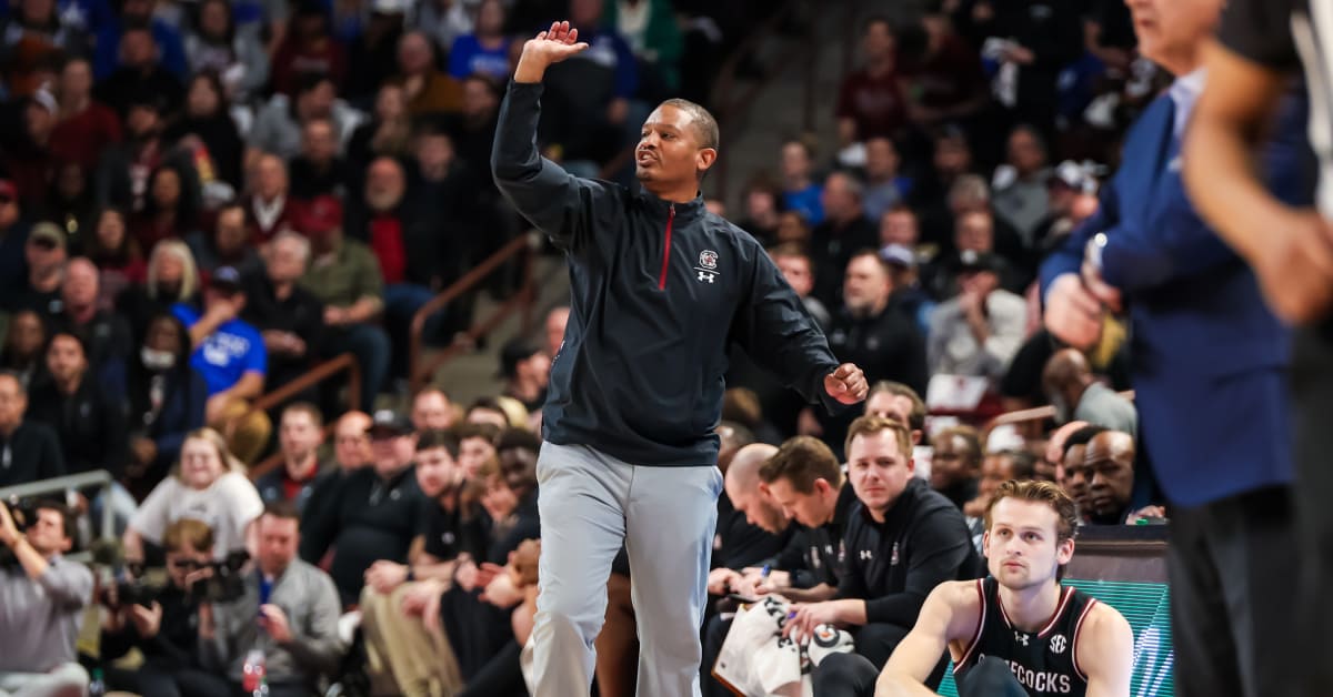 Lamont Paris Talks Upcoming Showdown With No. 5 Tennessee Volunteers ...