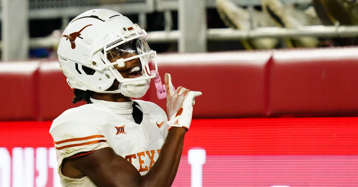 WATCH: Texas Longhorns WR AD Mitchell Scores Dagger TD vs. Alabama ...