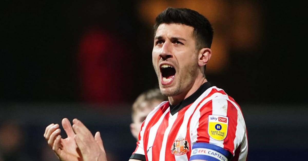 Blackburn Rovers make official approach to sign Sunderland man, says ...