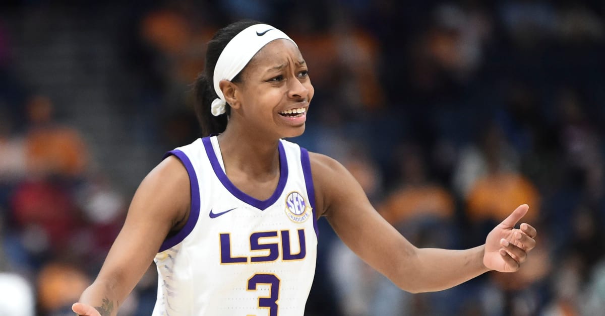 LSU Women's Basketball Team Gifted Nike Kobe 6 Shoes - Sports ...