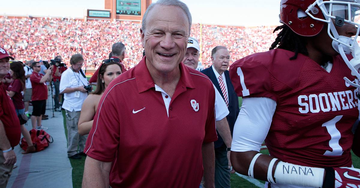 Texas Longhorns 'Every F***** Week!': Ex Oklahoma Sooners Coach Barry ...