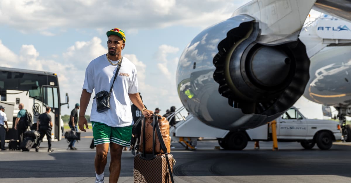Jalen Hurts Wears Air Jordans on Eagles Team Flight - Sports ...