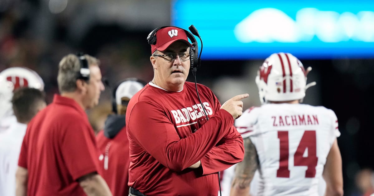 Wisconsin football: Week 5 depth chart, injury report vs. Illinois ...