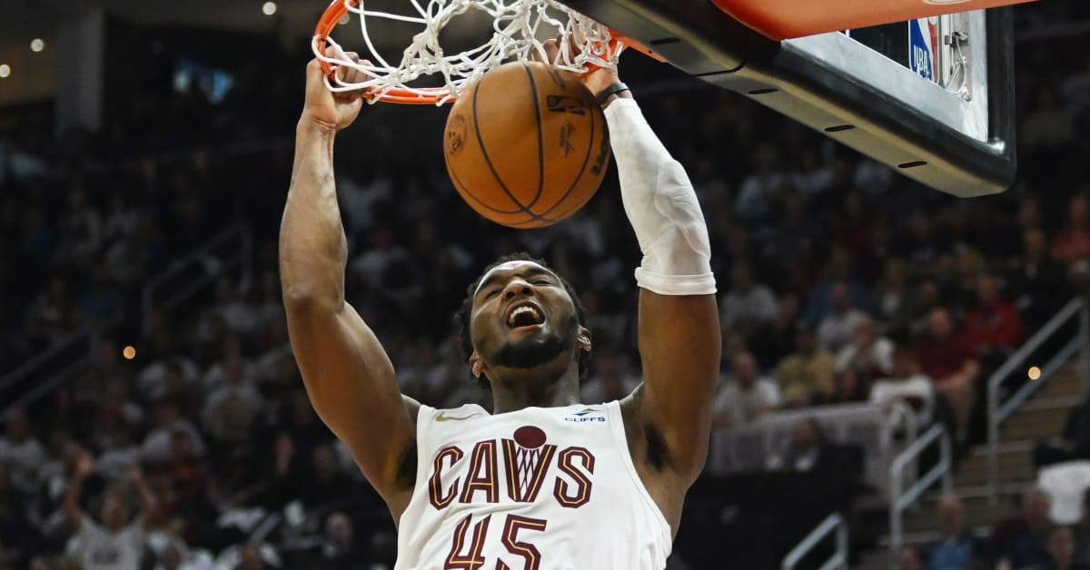 Watch Donovan Mitchell's Biggest Highlight As A Cavalier - Sports Illustrated Cleveland Cavs ...