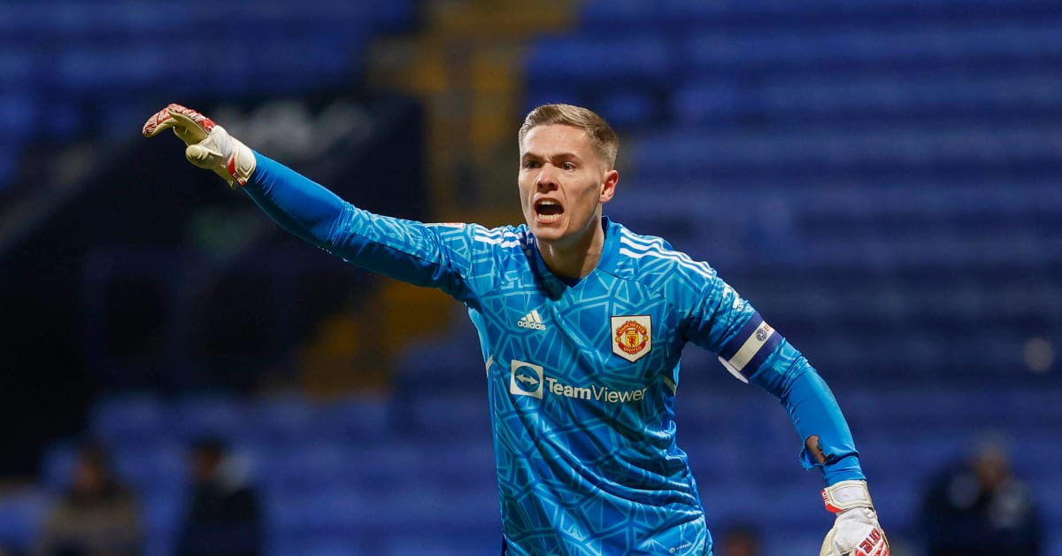 EXCLUSIVE: Sunderland targeting Man Utd goalkeeper - Sports Illustrated ...