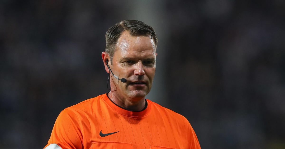 Sunderland vs Middlesbrough: Who is the referee? - Sports Illustrated ...