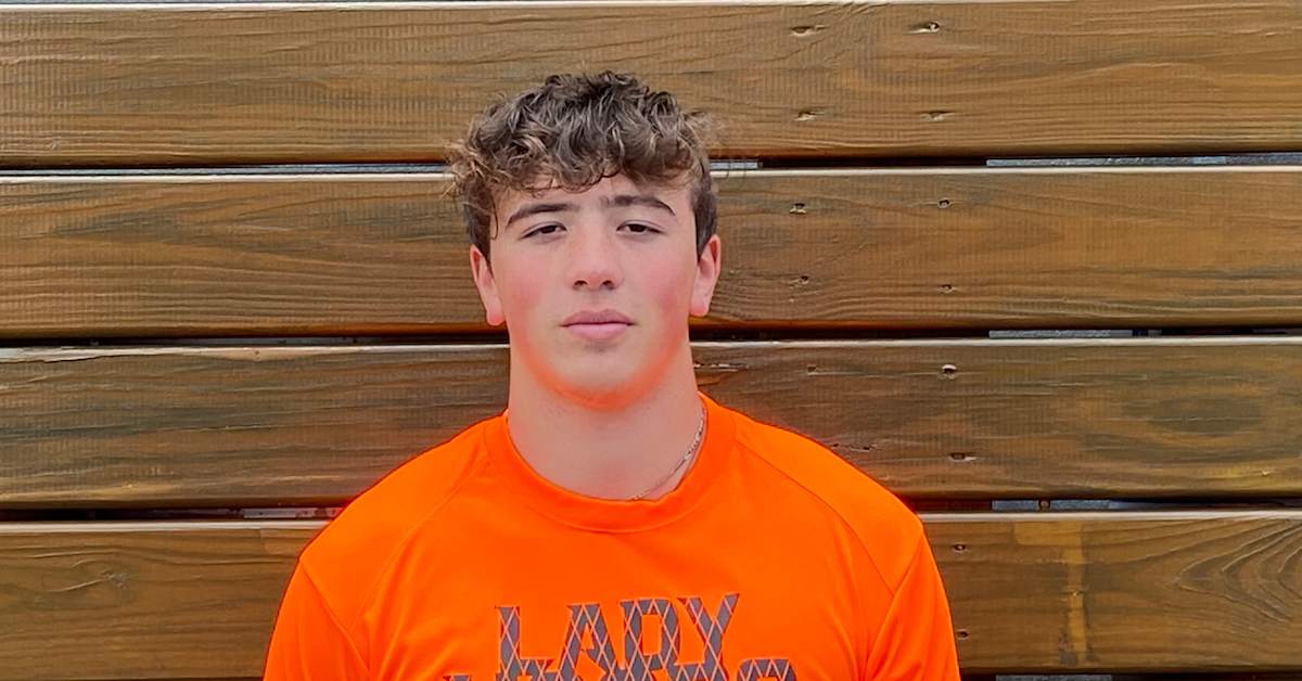 UCF Football Quarterback Recruit Davin Wydner Signs NIL Deal - Inside ...