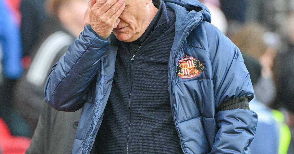 VIDEO: How false nine became forgotten nine for Sunderland in Stoke ...