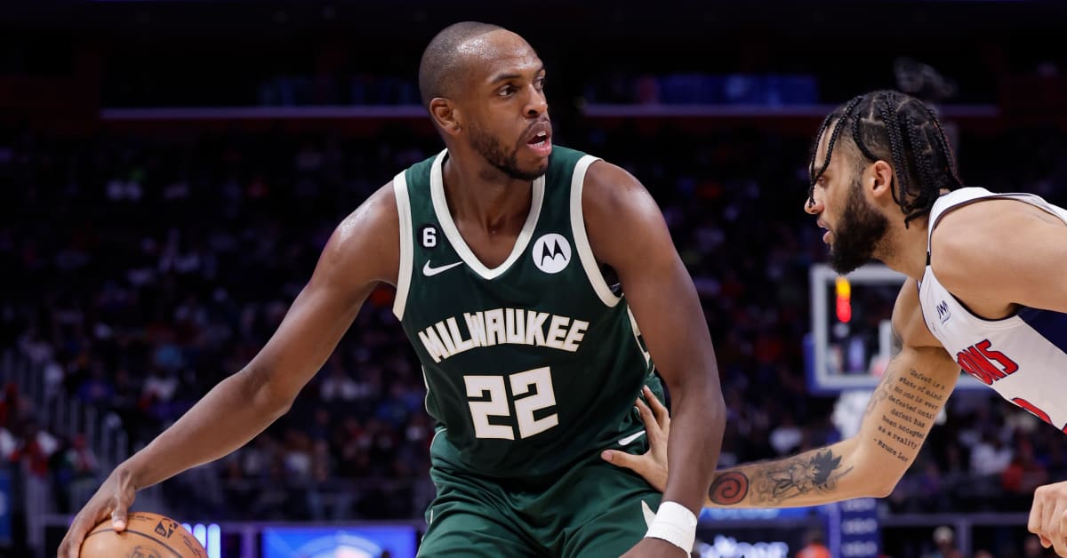 Khris Middleton powers depleted Milwaukee Bucks over the Detroit ...