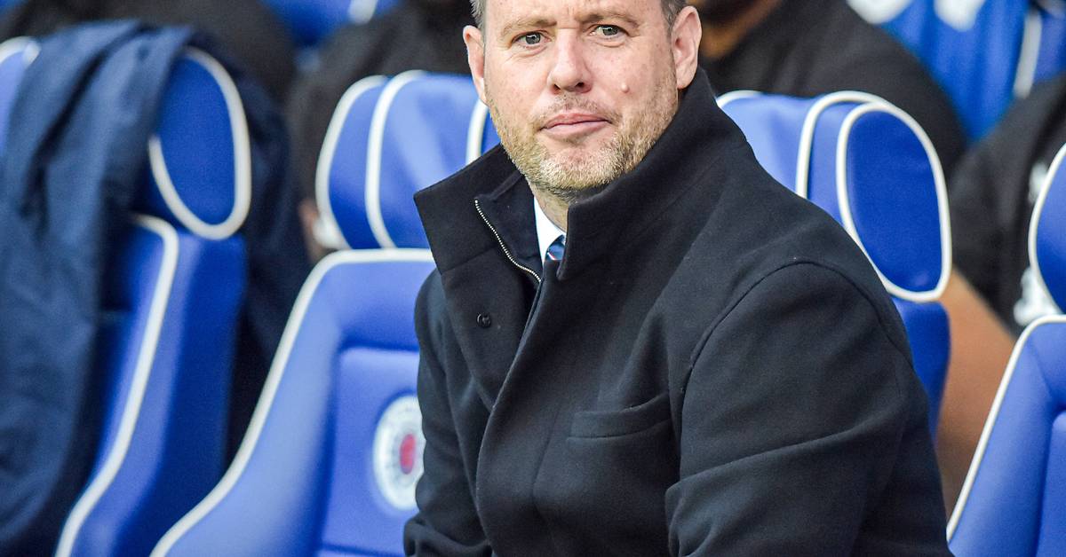 Critical Sunderland fans 'asking the right questions,' says Michael ...