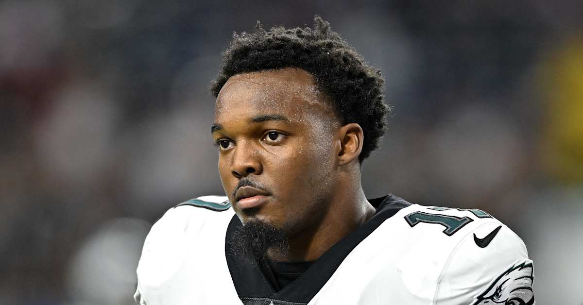 Philadelphia Eagles LB Nakobe Dean Earns Spot on 'All-Breakout Team ...