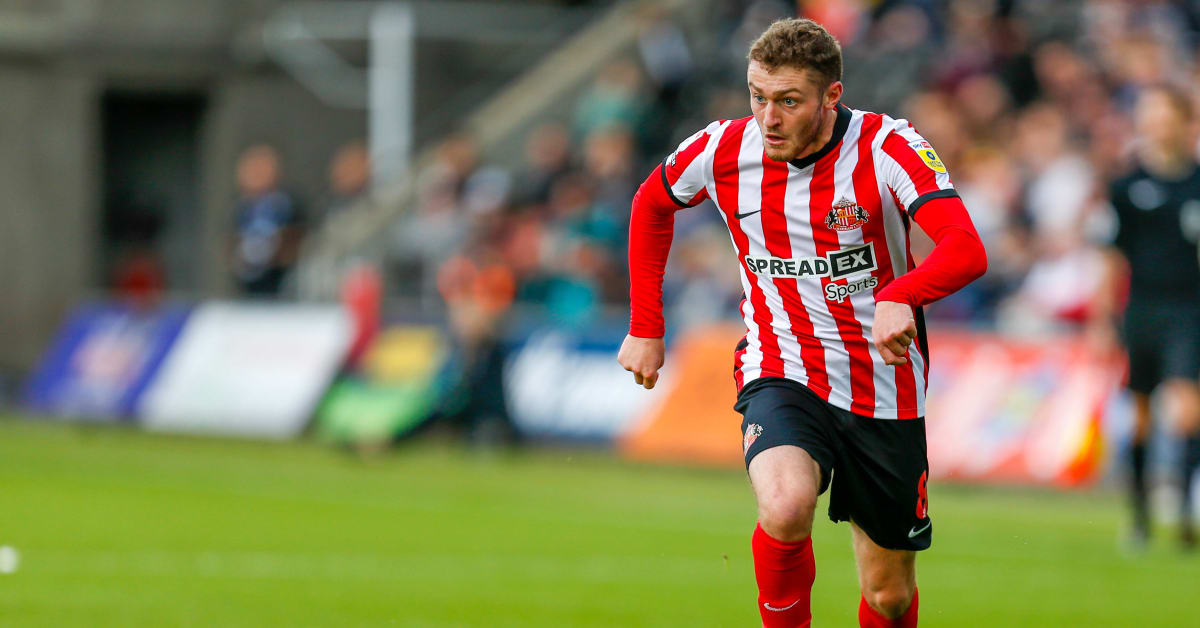 Sunderland confirm grim news on Elliot Embleton injury - Sports ...