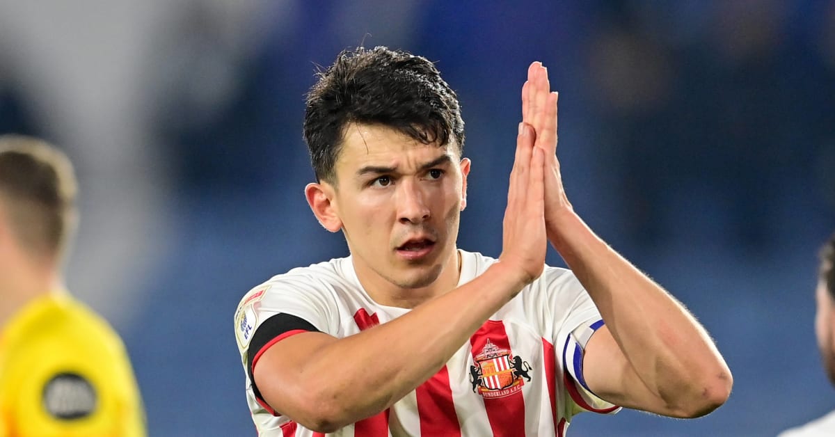Luke O'Nien thanks 'incredible' Sunderland fans as he passes ...