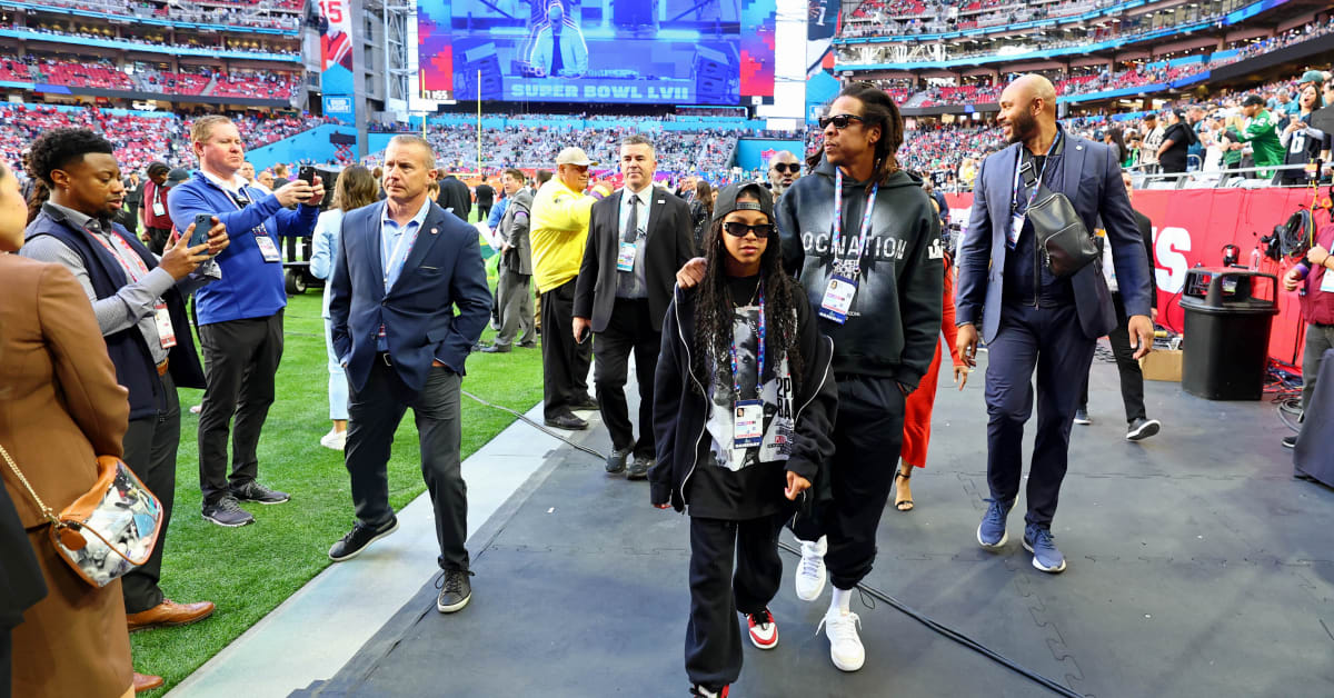 Jay-Z & Blue Ivy Rep Different Sneaker Brands at Super Bowl - Sports ...