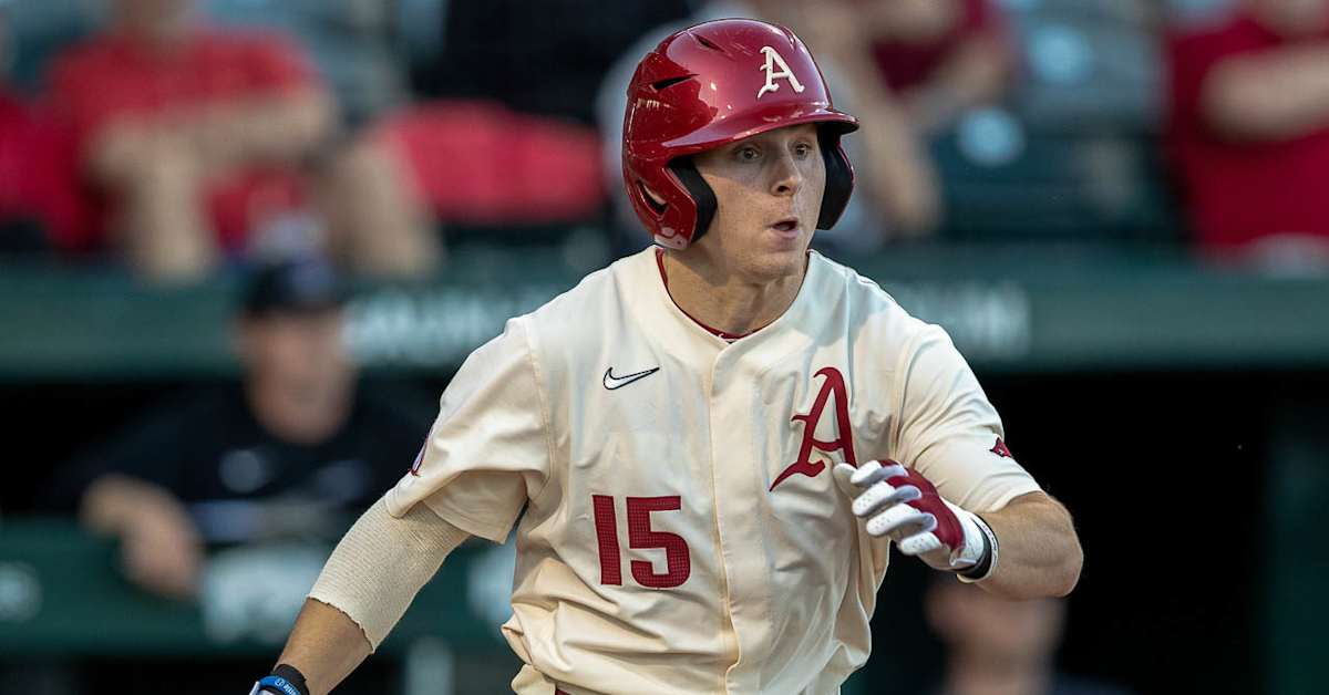 Razorbacks' Dylan Leach Hits for Cycle in Whopping 21-9 Win Over UCA ...