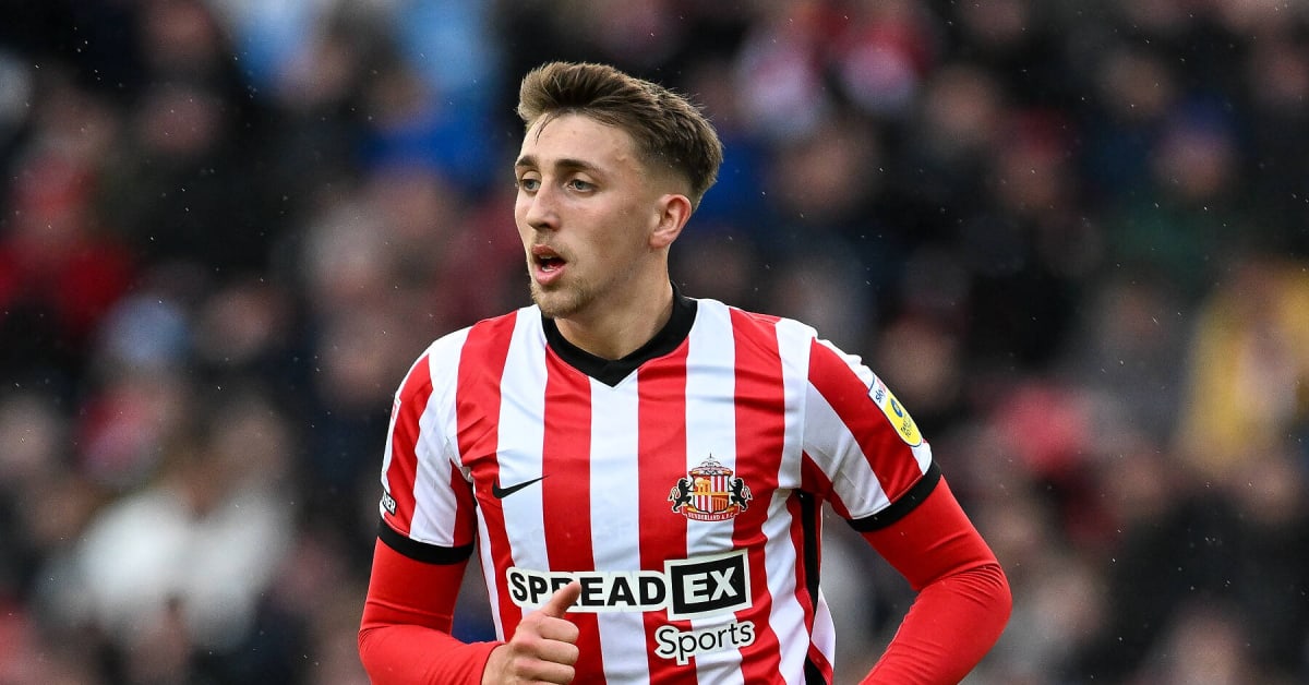 Sunderland ace Dan Neil told what he needs to improve if he wants to ...