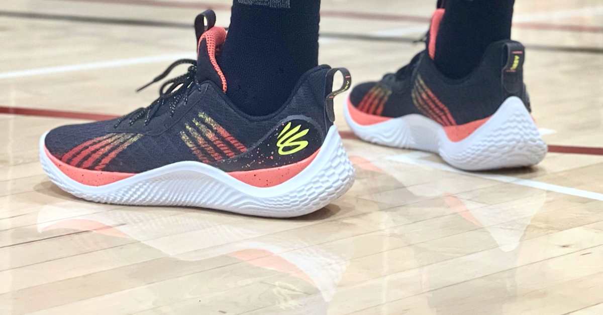 Stephen Curry Debuts Curry 10 Sneakers - Sports Illustrated FanNation ...