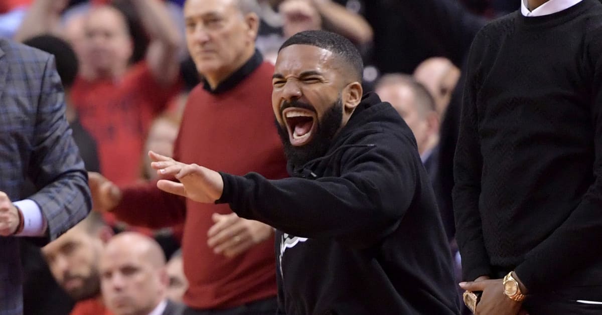 Drake Shows Off Basketball Skills in Nike Kobe Shoes - Sports ...