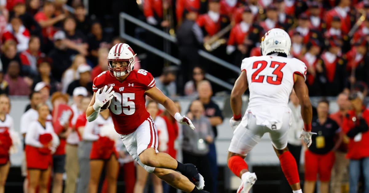 Clay Cundiff and Hayden Rucci give Wisconsin a 1-2 punch at tight end ...