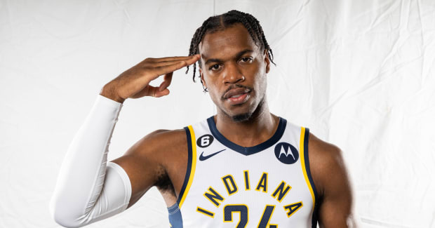 Buddy Hield Signs Multi-Year Sneaker Deal with Nike - Sports ...