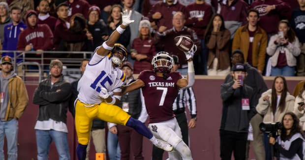 Catching On: Moose Muhammad Big Part of Texas A&M Aggies Future ...