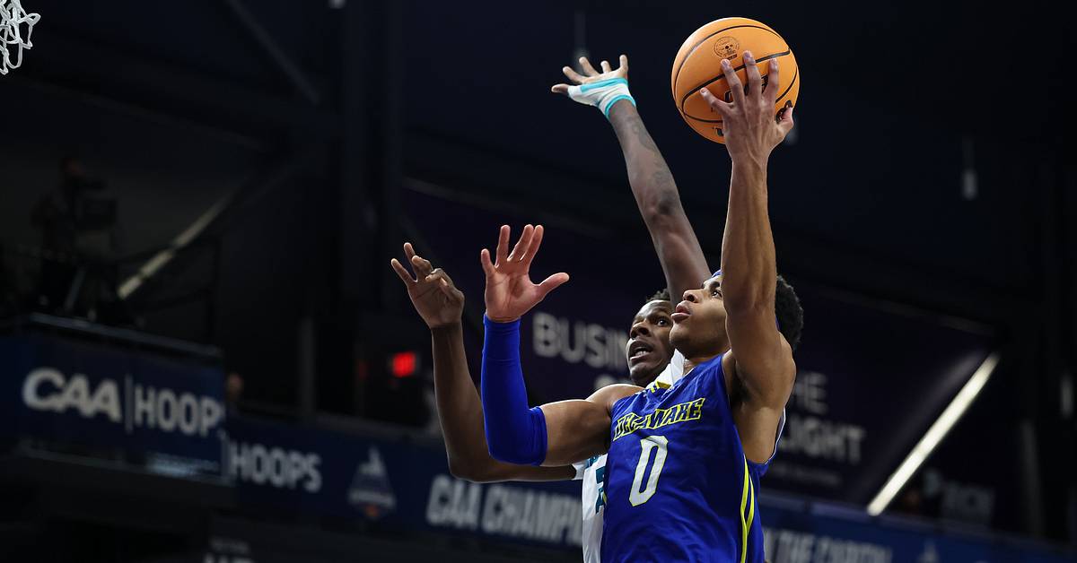 Deleware’s Jameer Nelson Jr. shares moment with dad after CAA ...
