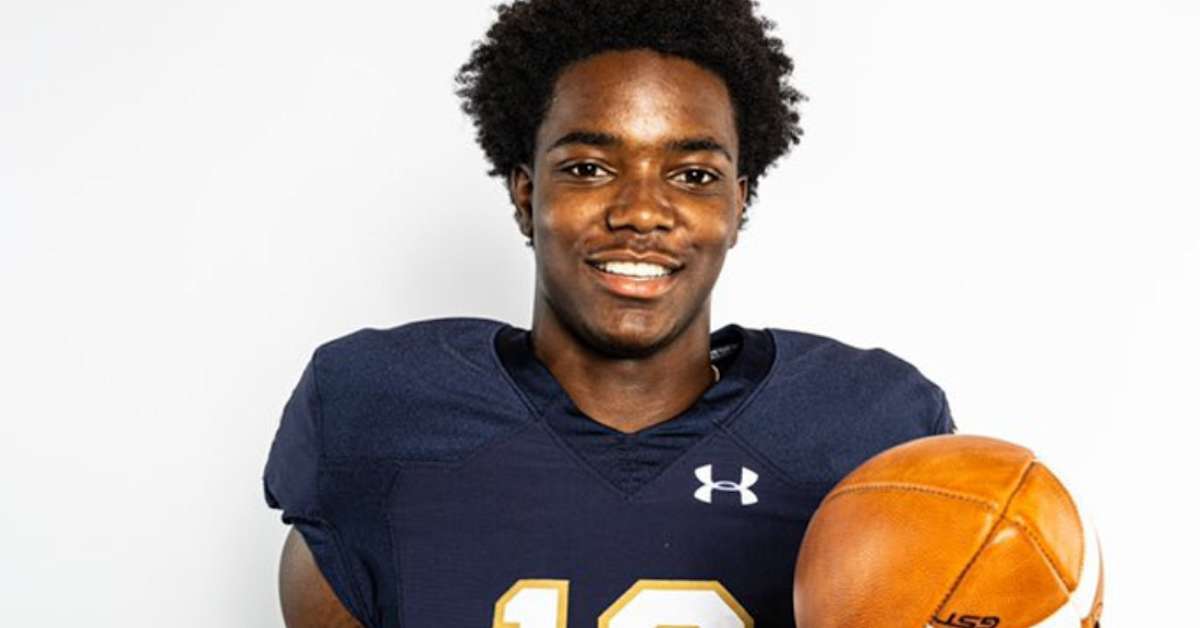 Notre Dame Signs Cornerback Benjamin Morrison - Sports Illustrated ...